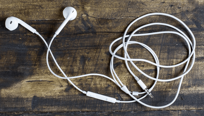 10 Best Sound Quality Earbuds (2023 Review) - MusicCritic