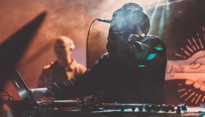 10 Best Vocal Processors in 2023 [Buying Guide] - Music Critic